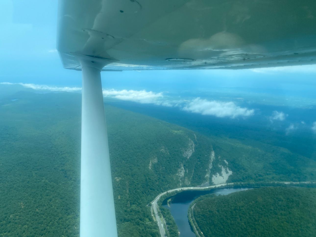 Airplane Tours Near Me: Top 3 Must-See Adventures - Fly with Hop On Air